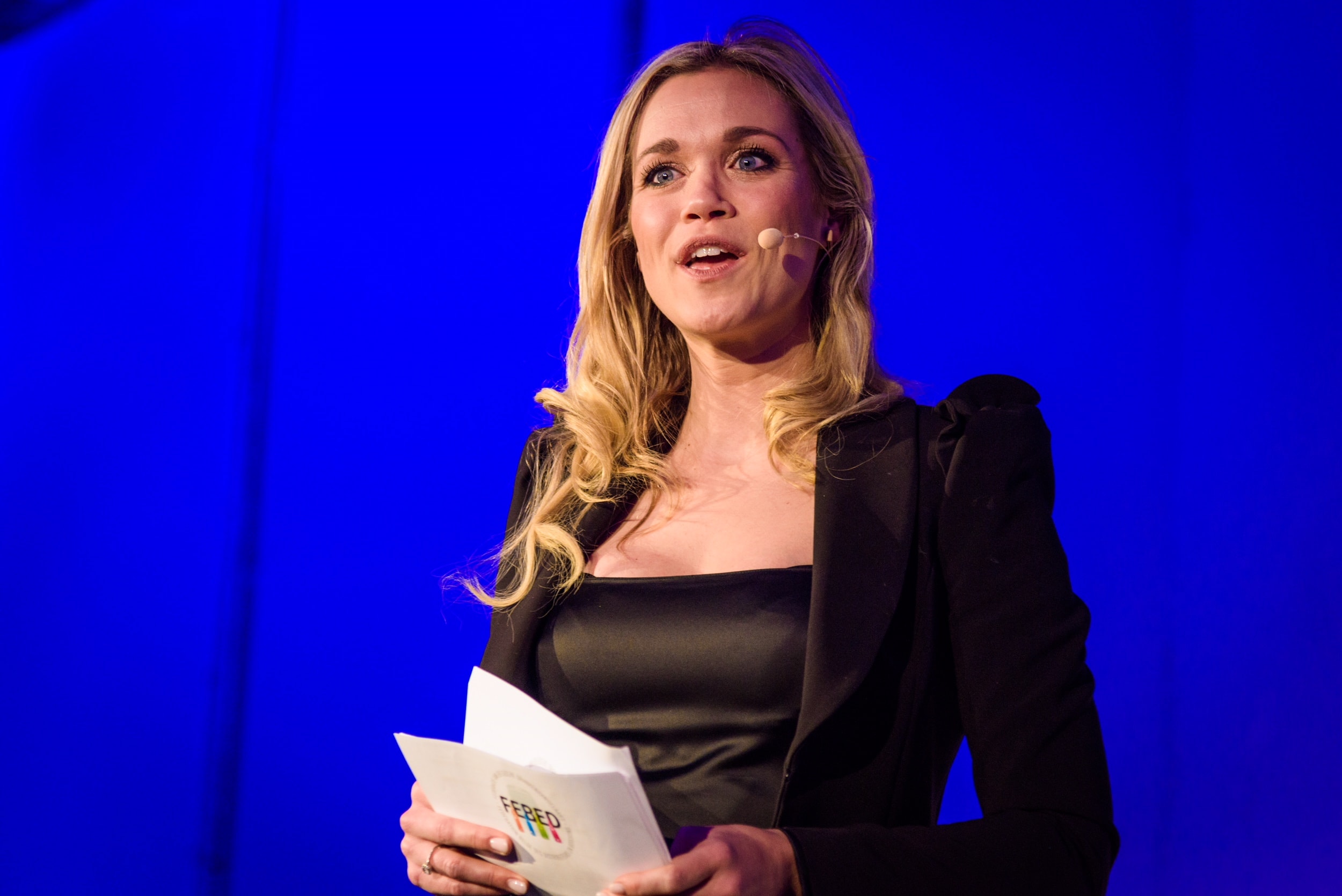 Virginie Claes boek je bij The Booking Company